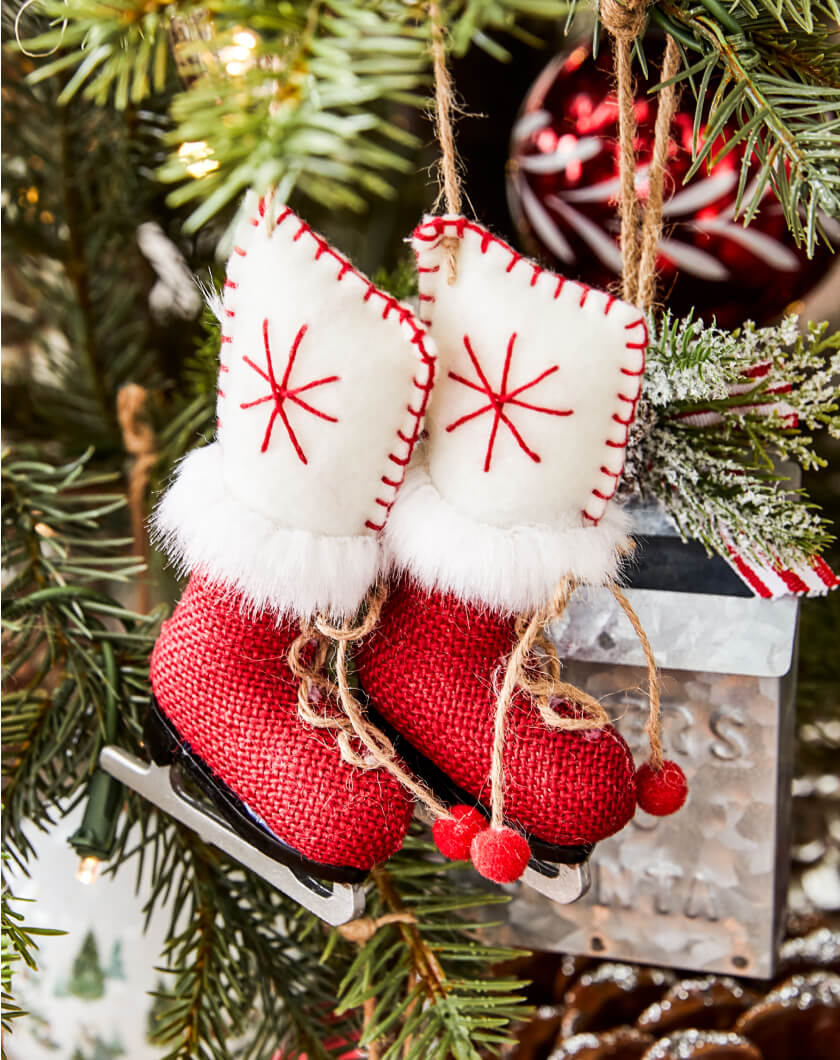 Our Favorite Christmas Trees | Pottery Barn