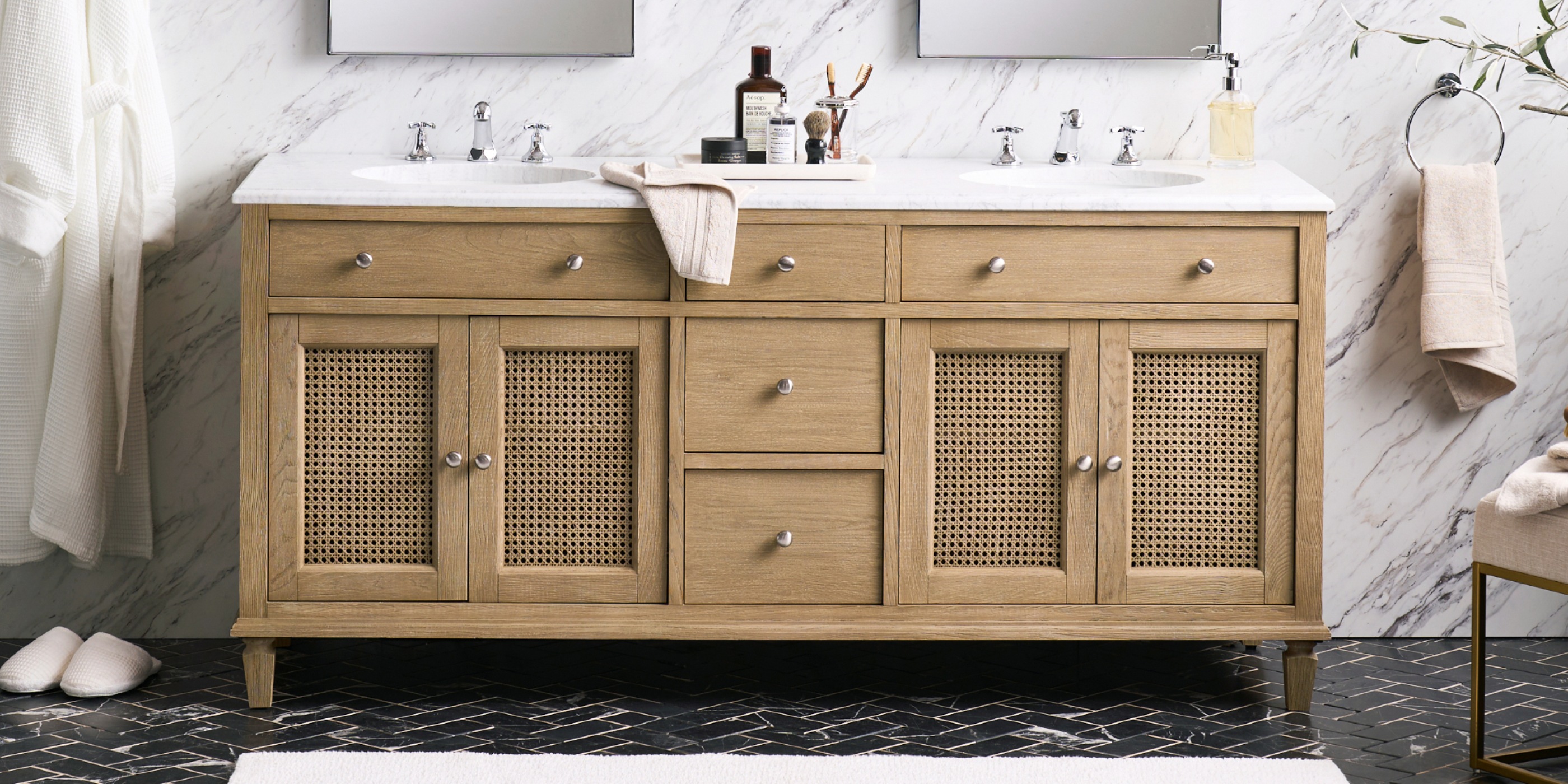 Sausalito Pearson Bathroom | Pottery Barn