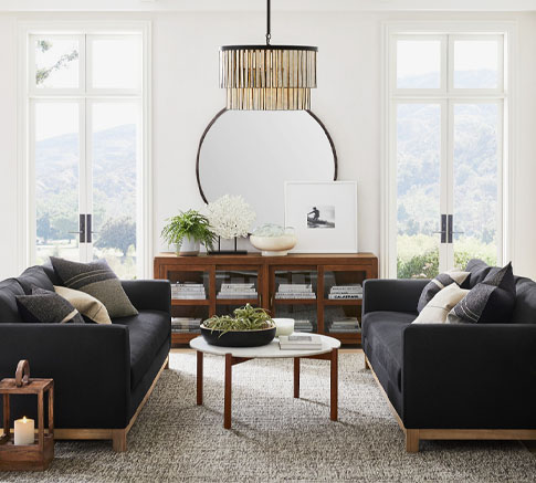 Pottery barn bloomquist store