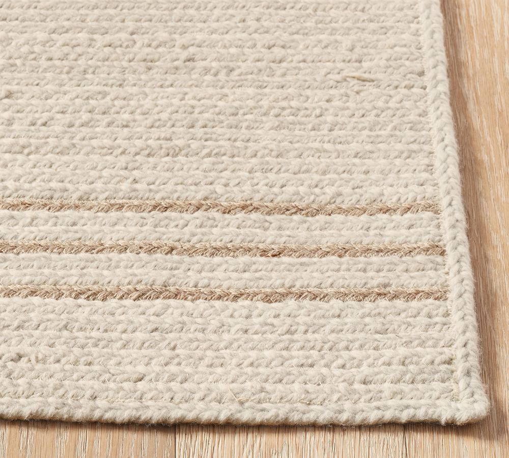 Torryn Indoor/Outdoor Rug | Pottery Barn