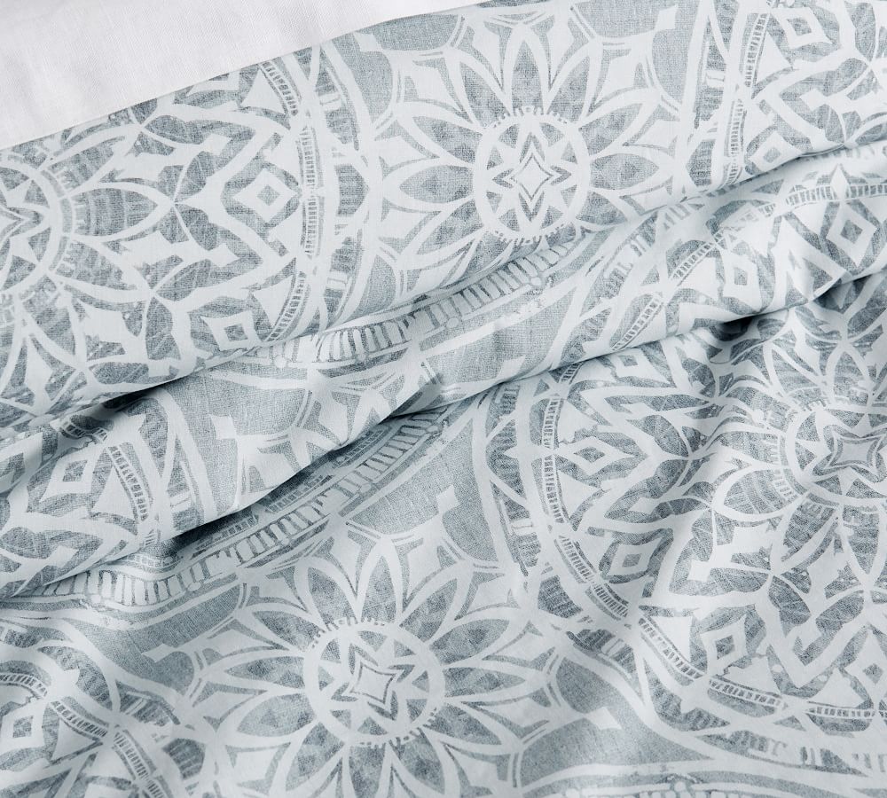 Riley Medallion Organic Percale Duvet Cover& Shams | Pottery Barn
