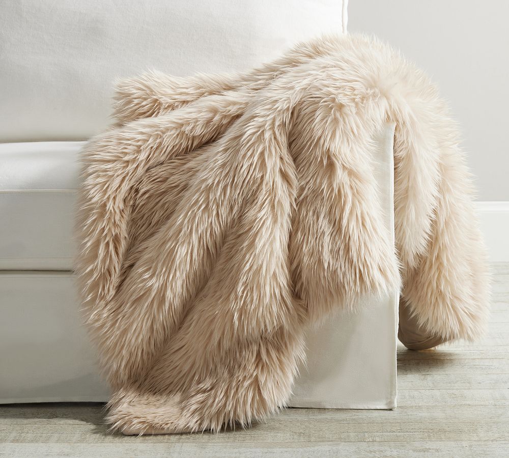 Luxe Faux Fur Throw | Pottery Barn