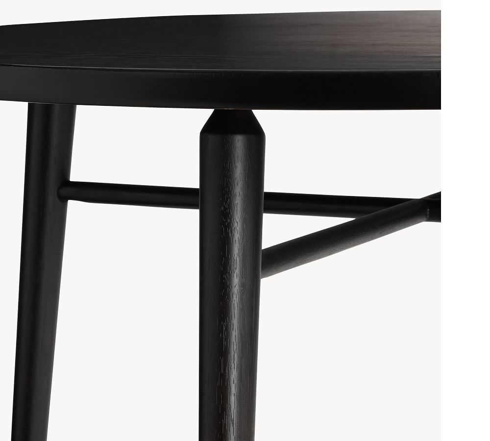 Willow Round Dining Table | Pottery Barn