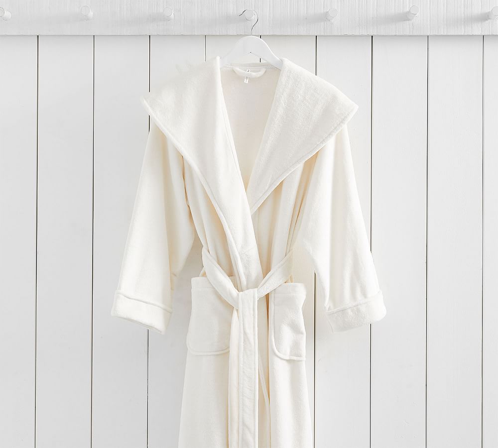 Powder Plush Robe | Pottery Barn