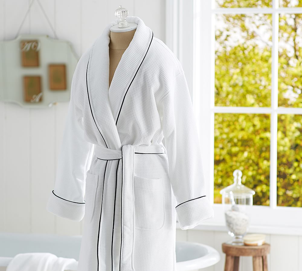 Hotel Piped Trim Robe | Pottery Barn