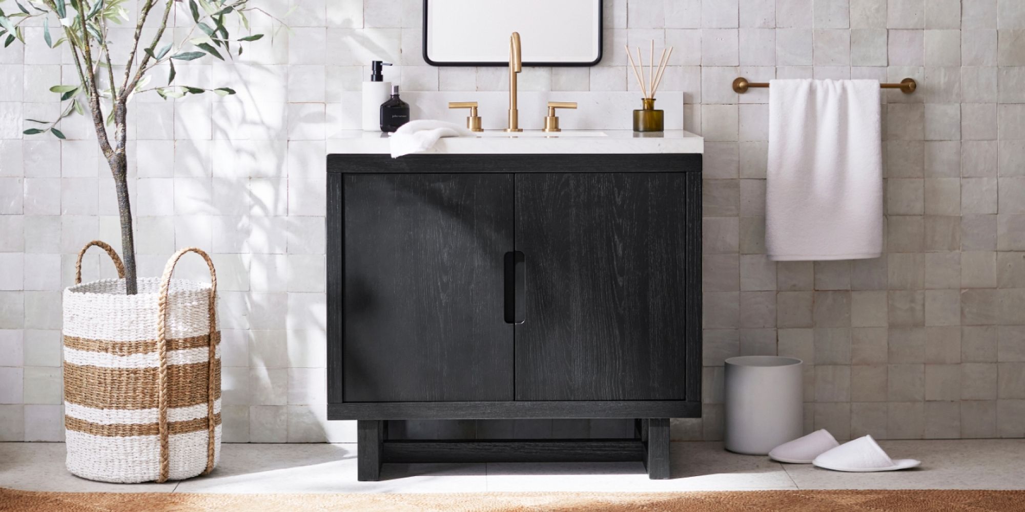 Linden Bathroom Hardware | Pottery Barn