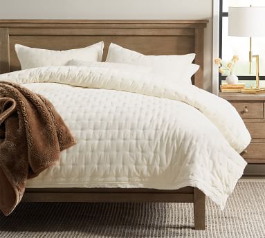 Velvet Tufted Quilt | Pottery Barn