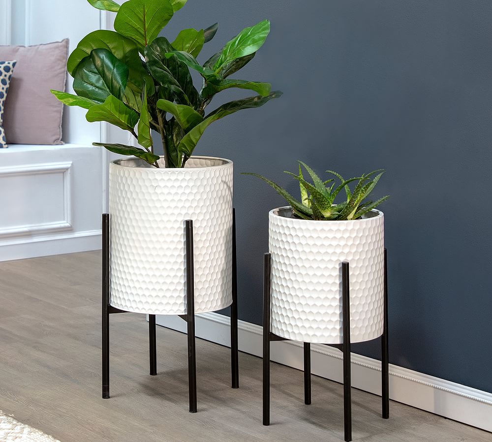 OPEN BOX: Bella White Patterned Raised Planters with Black Stand, Set ...