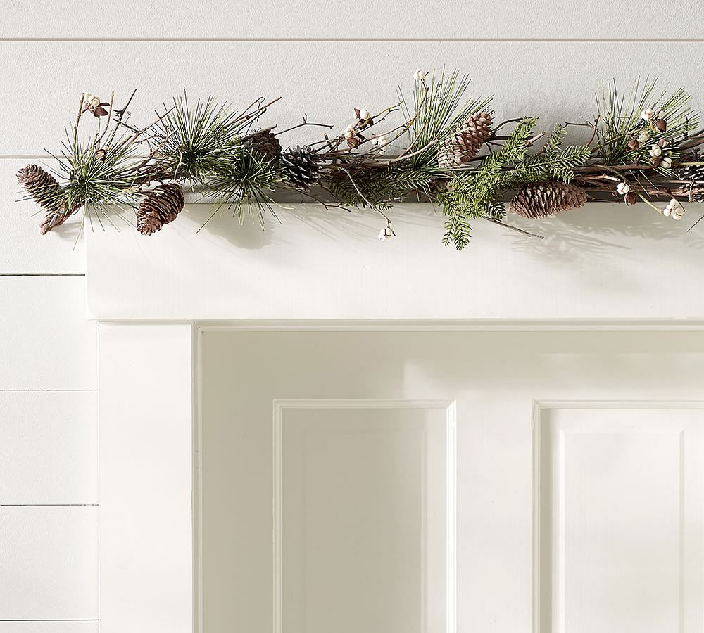 Outdoor Tallow Berry Garland | Pottery Barn