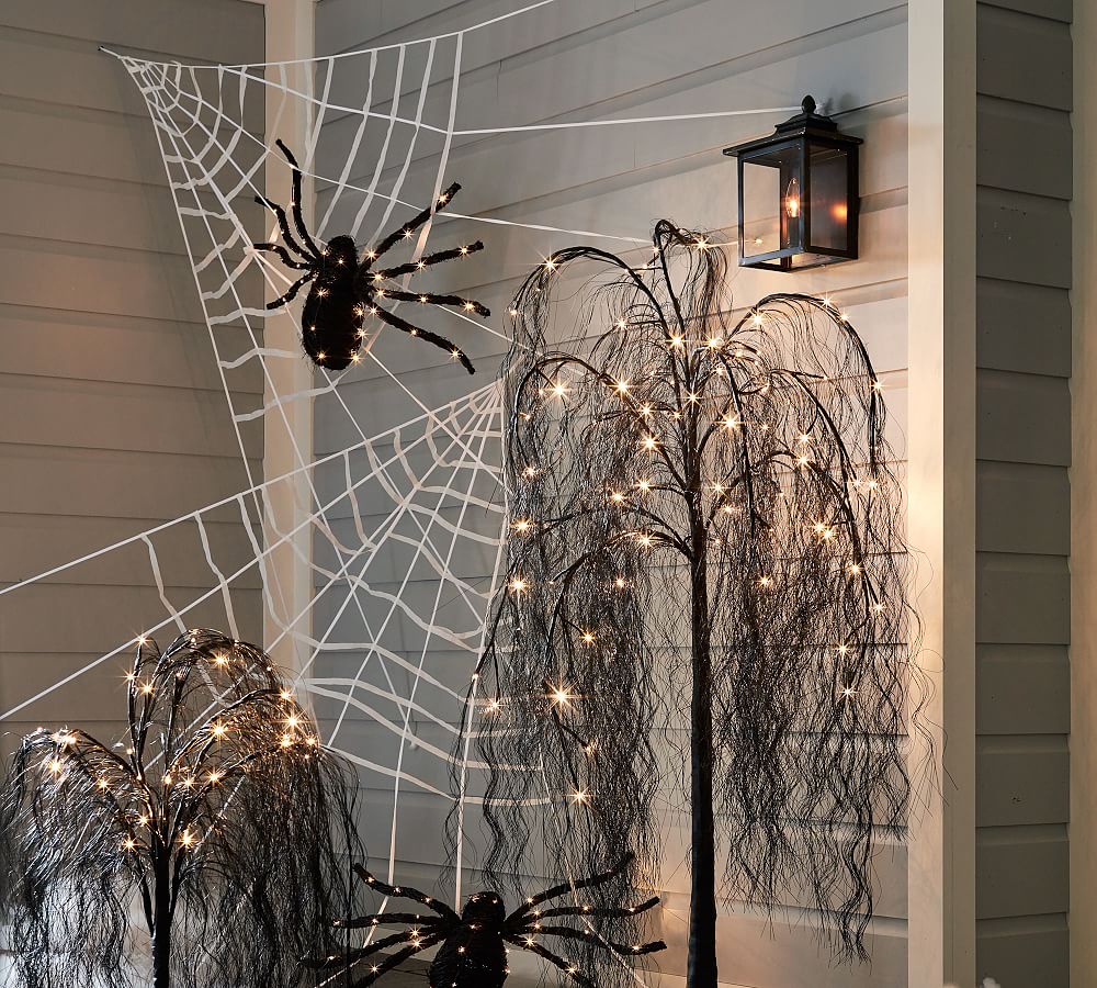 Shoelace Spider Web | Decorative Objects | Pottery Barn