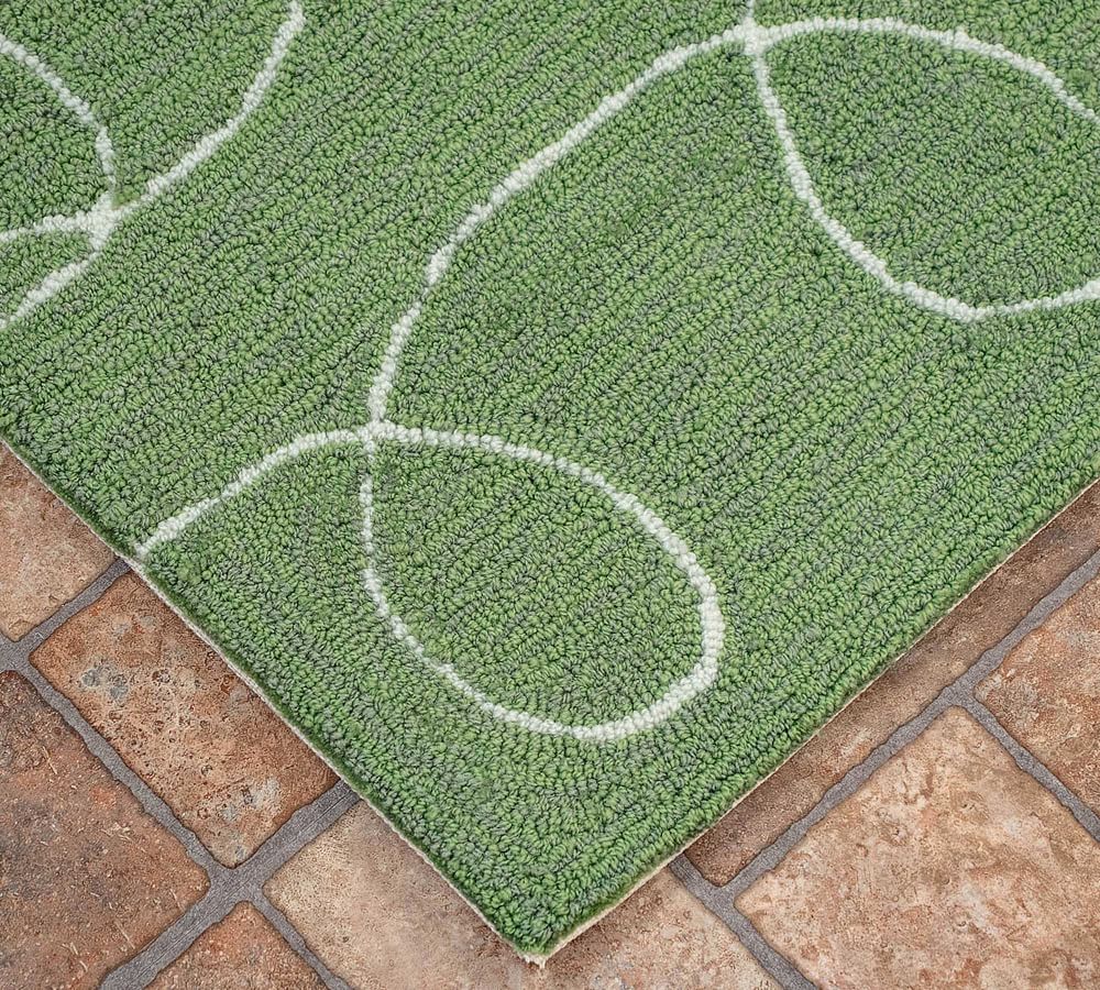 Bees Hand-Tufted Outdoor Rug | Pottery Barn