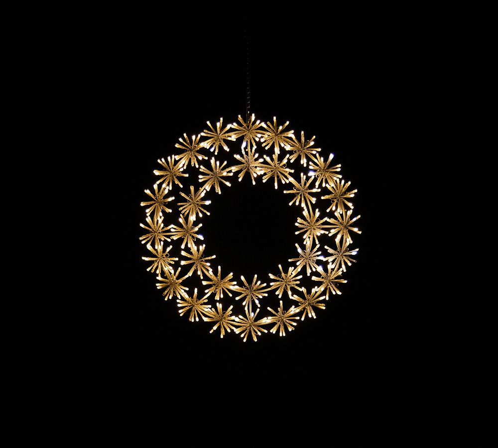 Lit Twinkling Cluster Wreath | Pottery Barn
