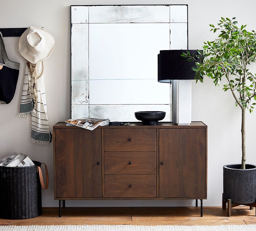 Warren Buffet | Pottery Barn