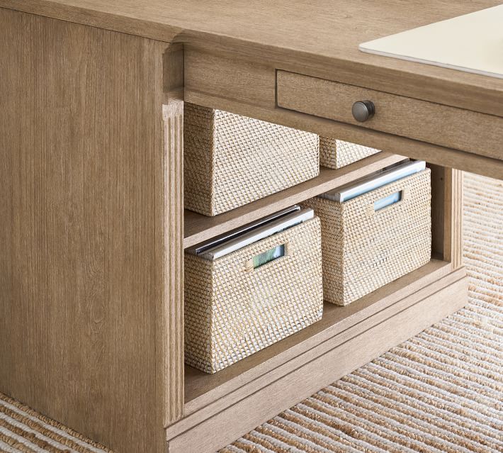 Livingston Peninsula Desk 72