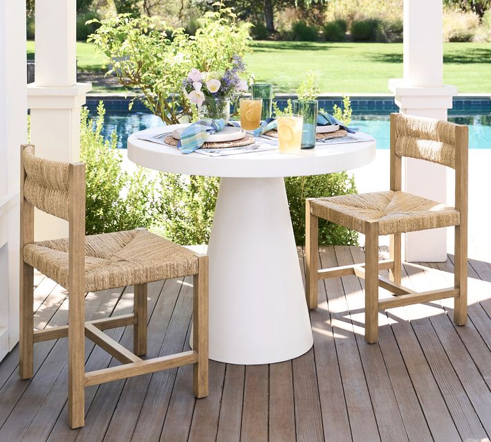 Pomona Concrete Round Outdoor Dining Table 36 51