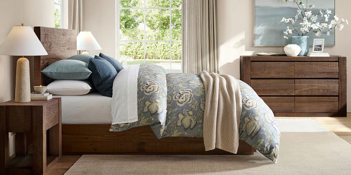 Rockport Wood Base Bed