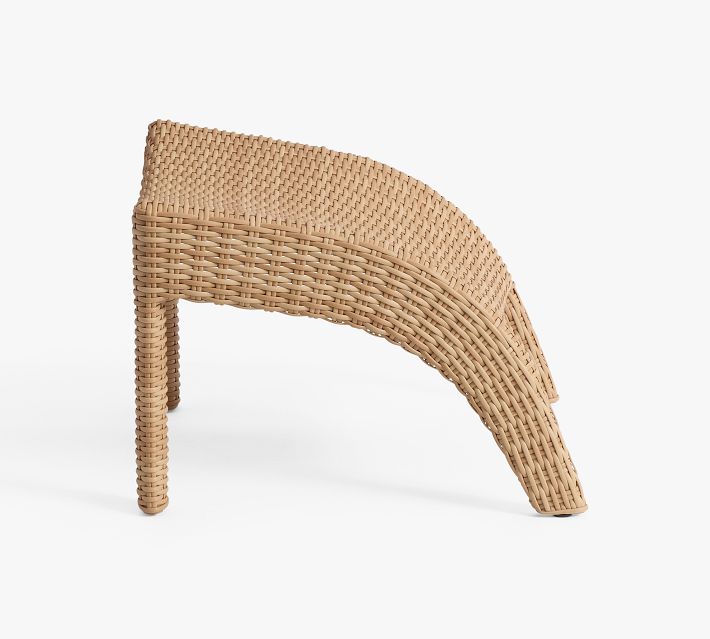 Pottery barn wicker ottoman store