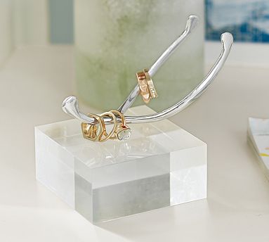 Wishbone ring holder store