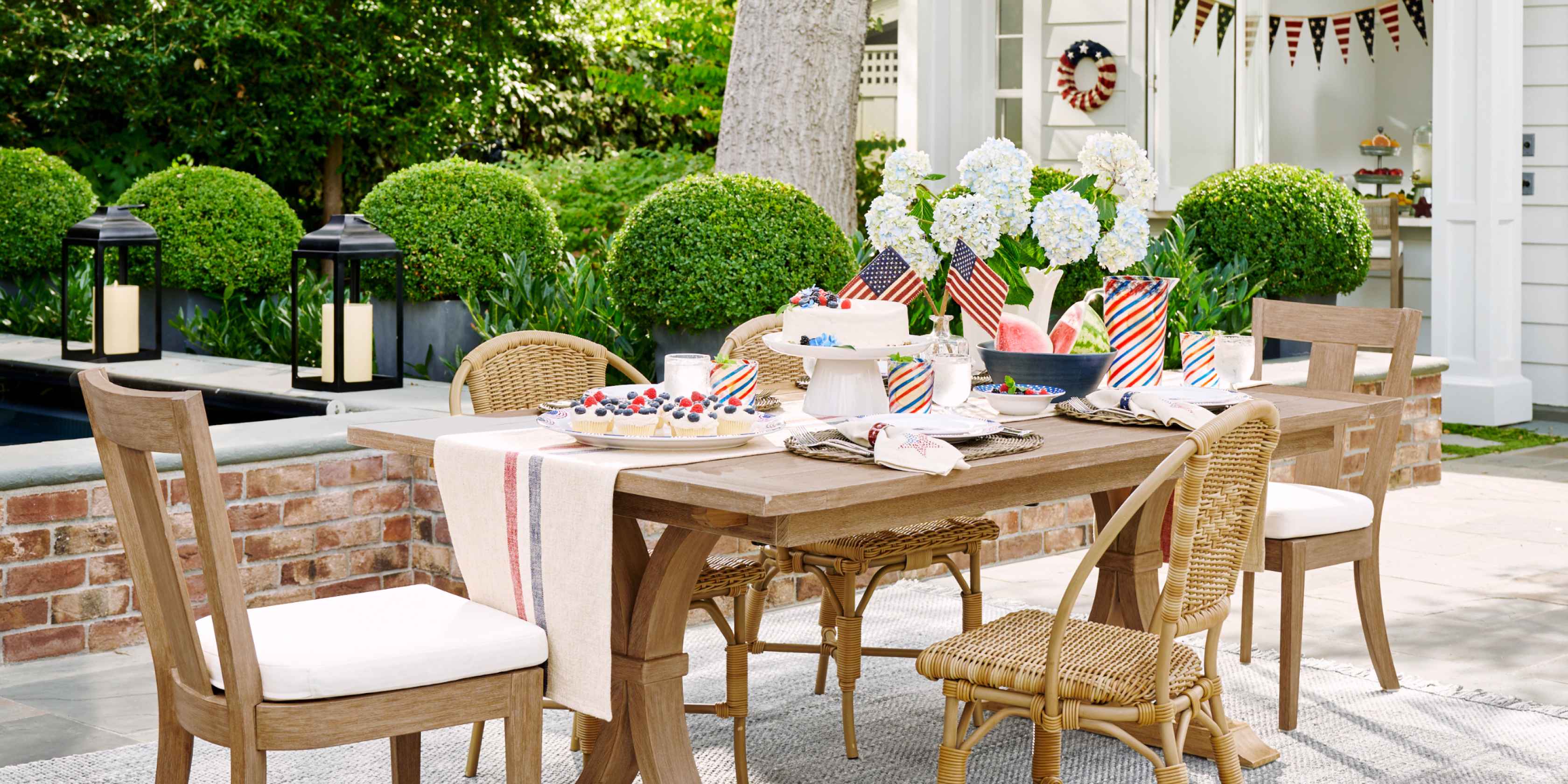 Fallbrook Americana Outdoor Dining | Pottery Barn