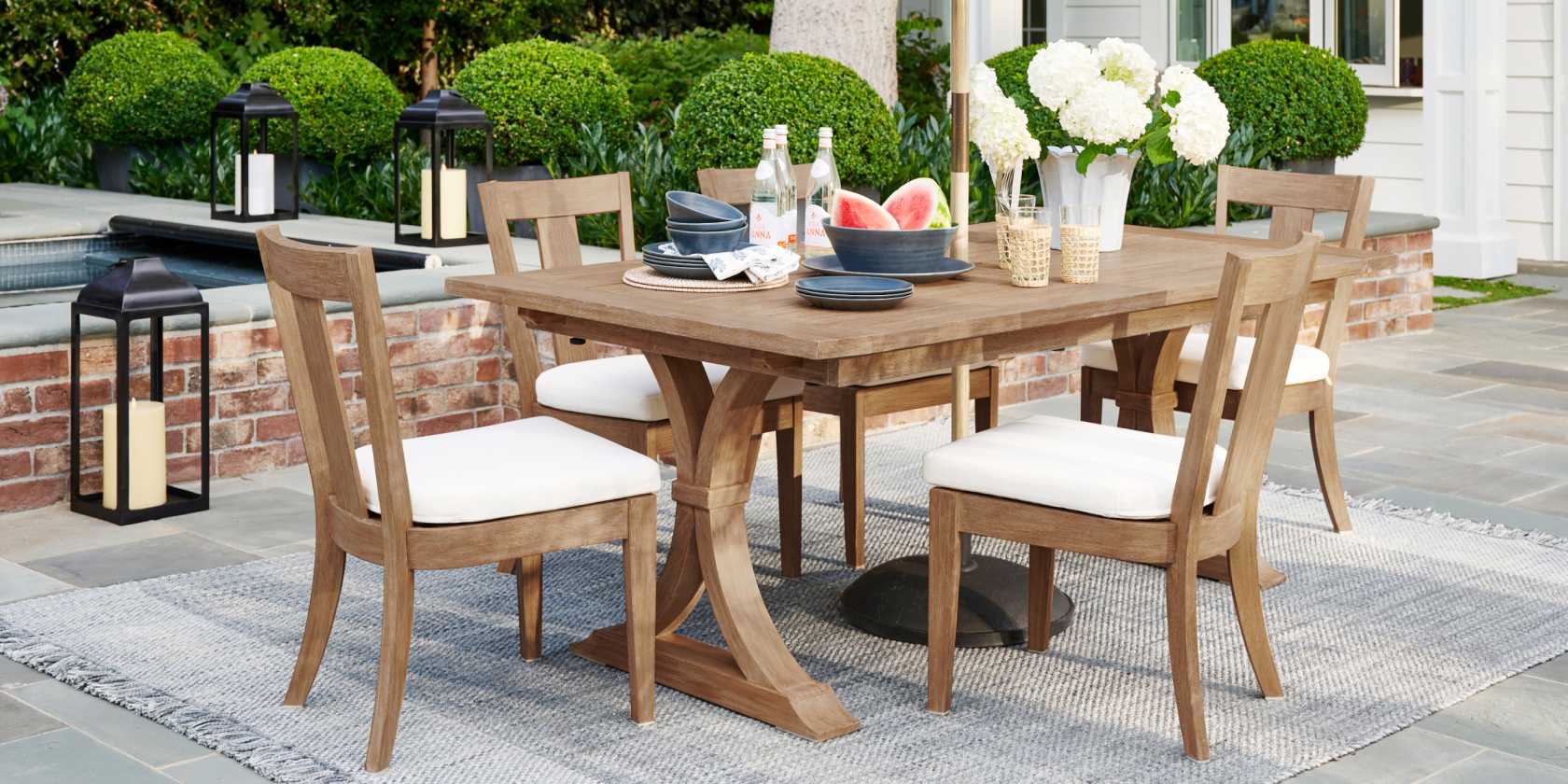 Fallbrook Outdoor Dining | Pottery Barn