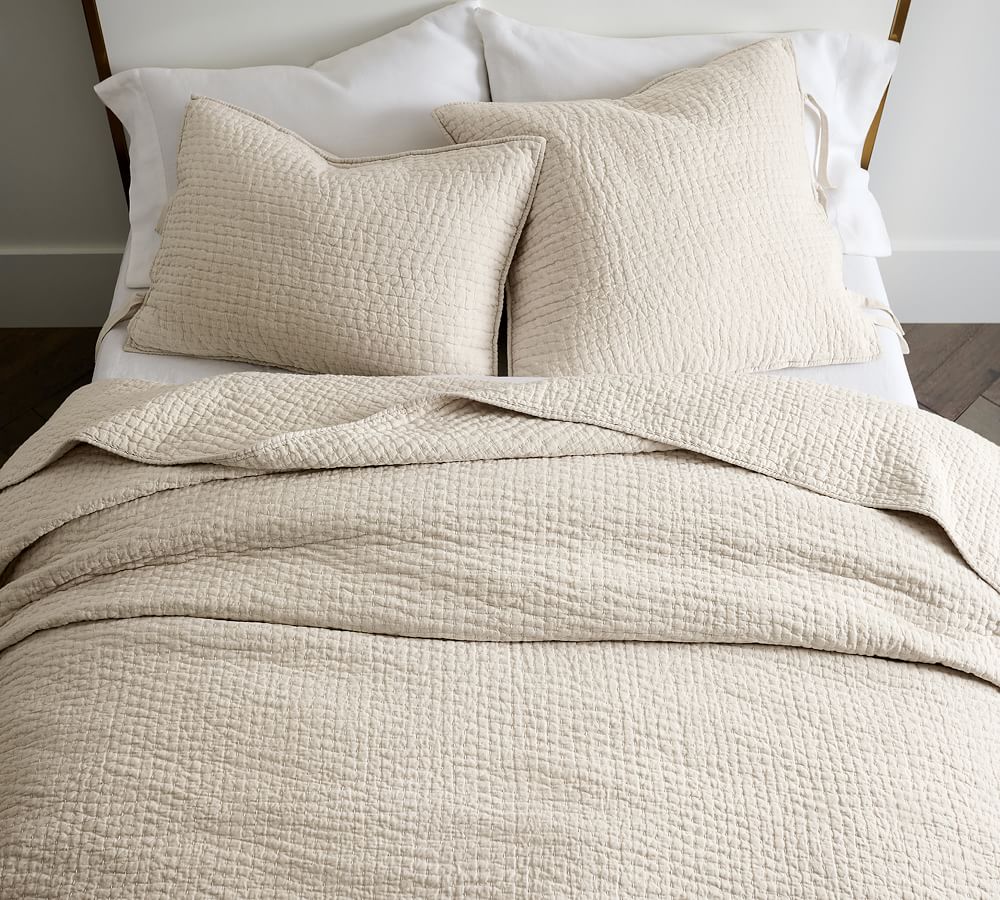 Pick-Stitch Handcrafted Cotton/Linen Quilt | Pottery Barn