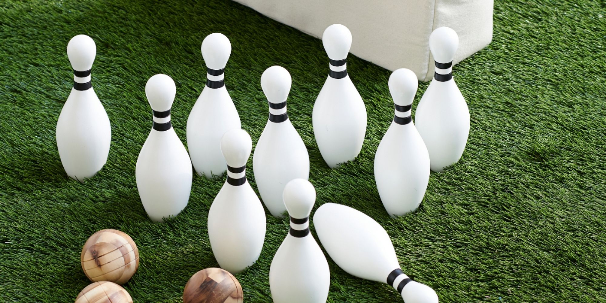 Outdoor Lawn Bowling Game | Pottery Barn