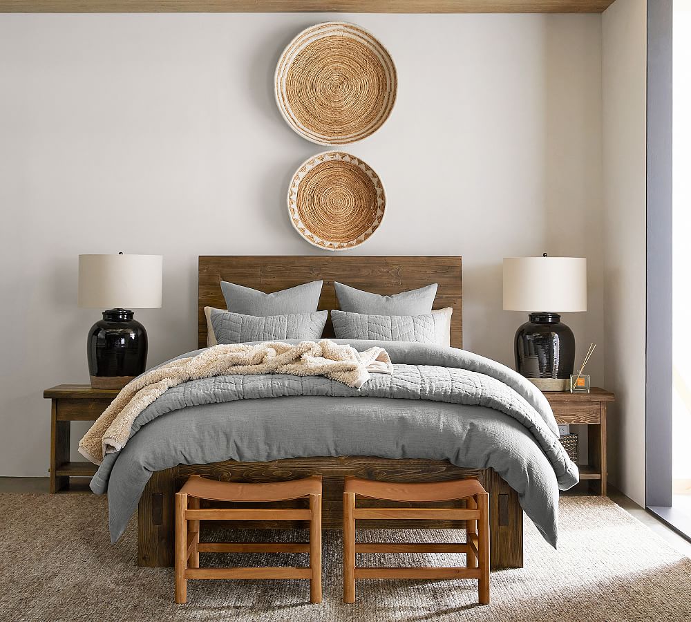 Miller Ceramic Table Lamp, Black | Pottery Barn