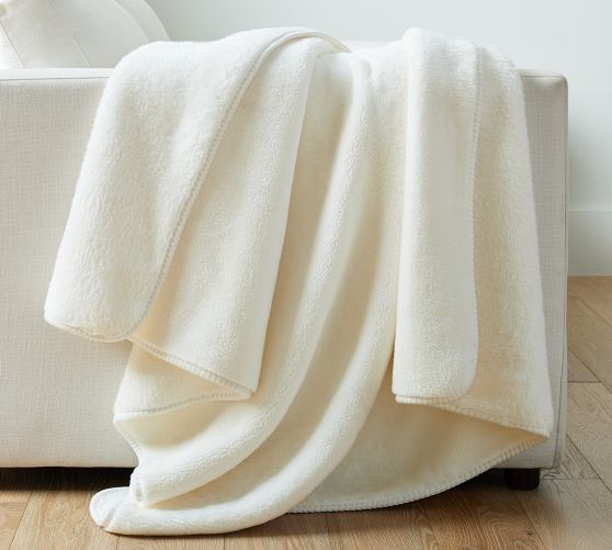 Cozy Cloud Plush Throw | Pottery Barn