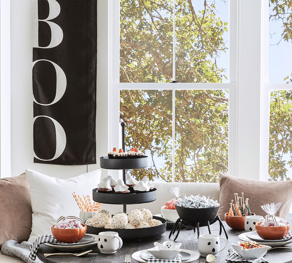 "Boo" Banner - Set of 2 | Pottery Barn