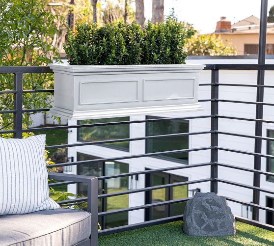 Open Box: Veda Window Box Planters With Brackets | Pottery Barn