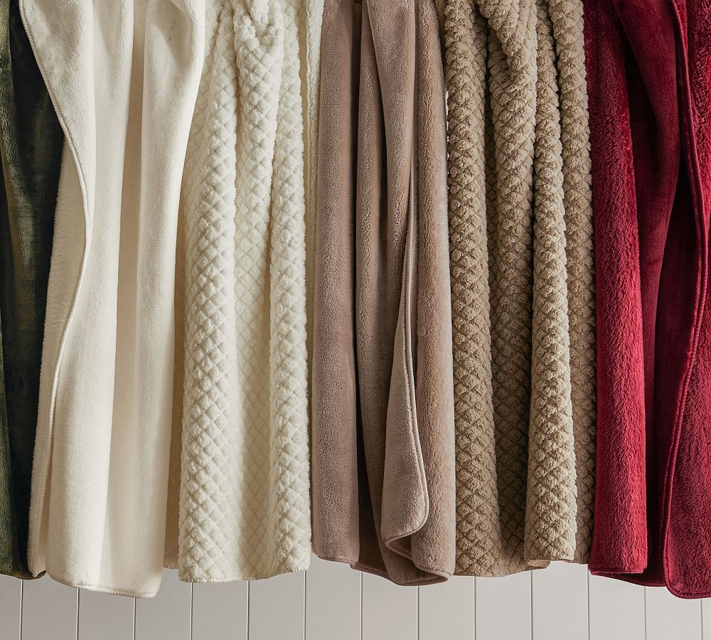 Cozy Cloud Plush Throw | Pottery Barn