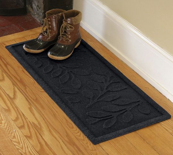 Lawson Leaf Outdoor Boot Tray Mat | Pottery Barn