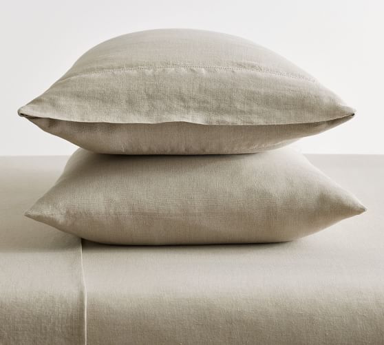 Neutral Bedding | Pottery Barn