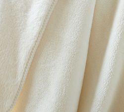 Cozy Cloud Plush Throw | Pottery Barn