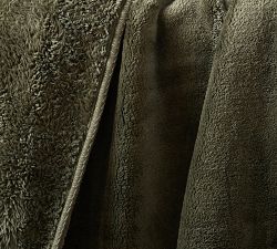 Cozy Cloud Plush Throw | Pottery Barn