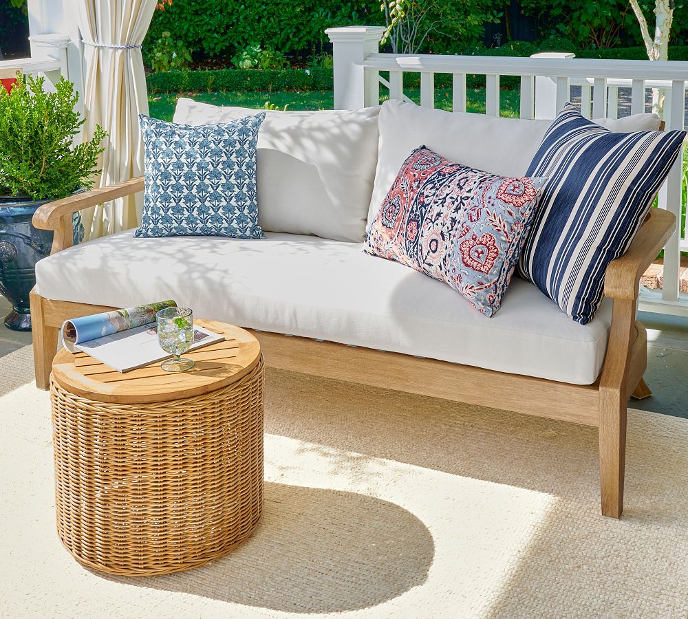 Fallbrook Outdoor Sofa (76") | Pottery Barn