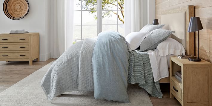 Pottery barn linwood table store