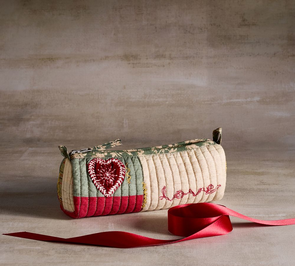 Holiday Love Travel Roll - Charming Quilt | Pottery Barn