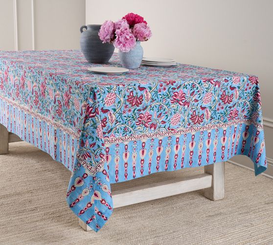 Tablecloths, Table Runners & Table Linens | Pottery Barn
