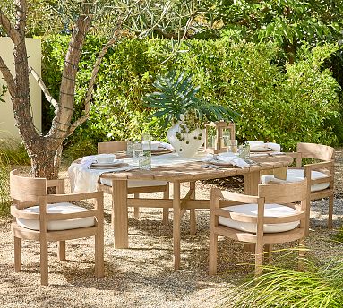 Woodside Round Extendable Outdoor Dining Table (54"-74") | Pottery Barn