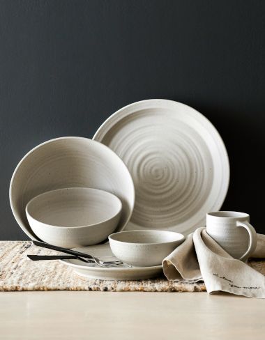 Table Settings & Dinnerware Sets | Pottery Barn