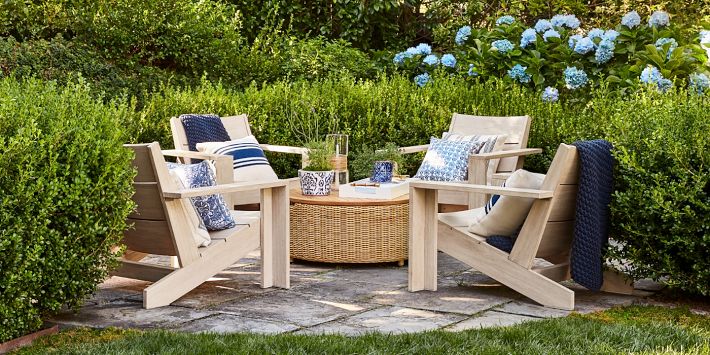 Round outdoor coffee table with storage store